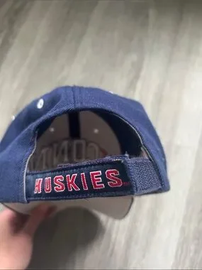 Colosseum Athletics | Accessories | Vintage Logo Uconn Huskies Baseball ...